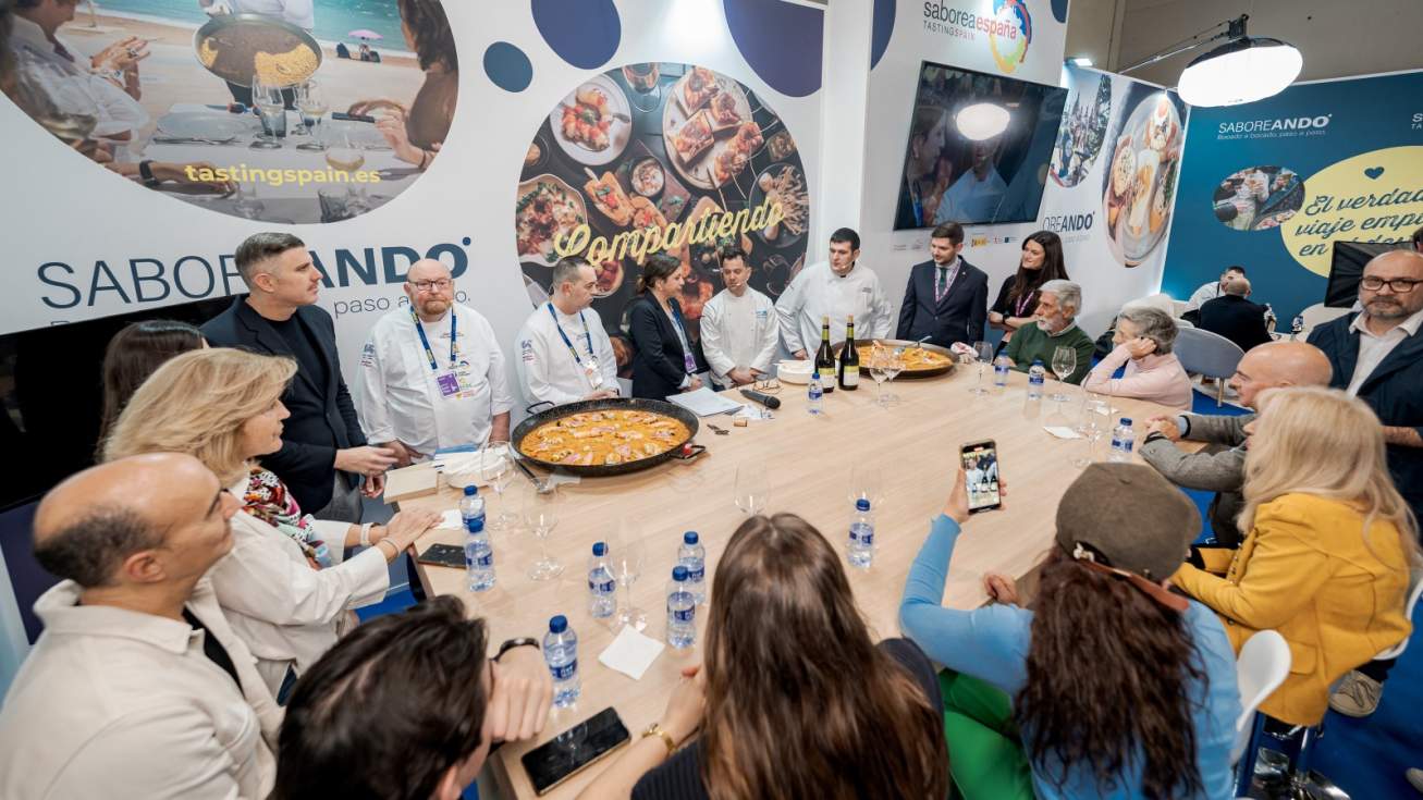 GANDIA DESPLEGA TOT EL SEU ENCANT GASTRONÒMIC EN FITUR PER "ENAMORAR ...