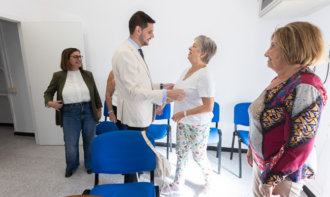 Àngela Ferri es la nueva presidenta de la Associació de Dones de ...